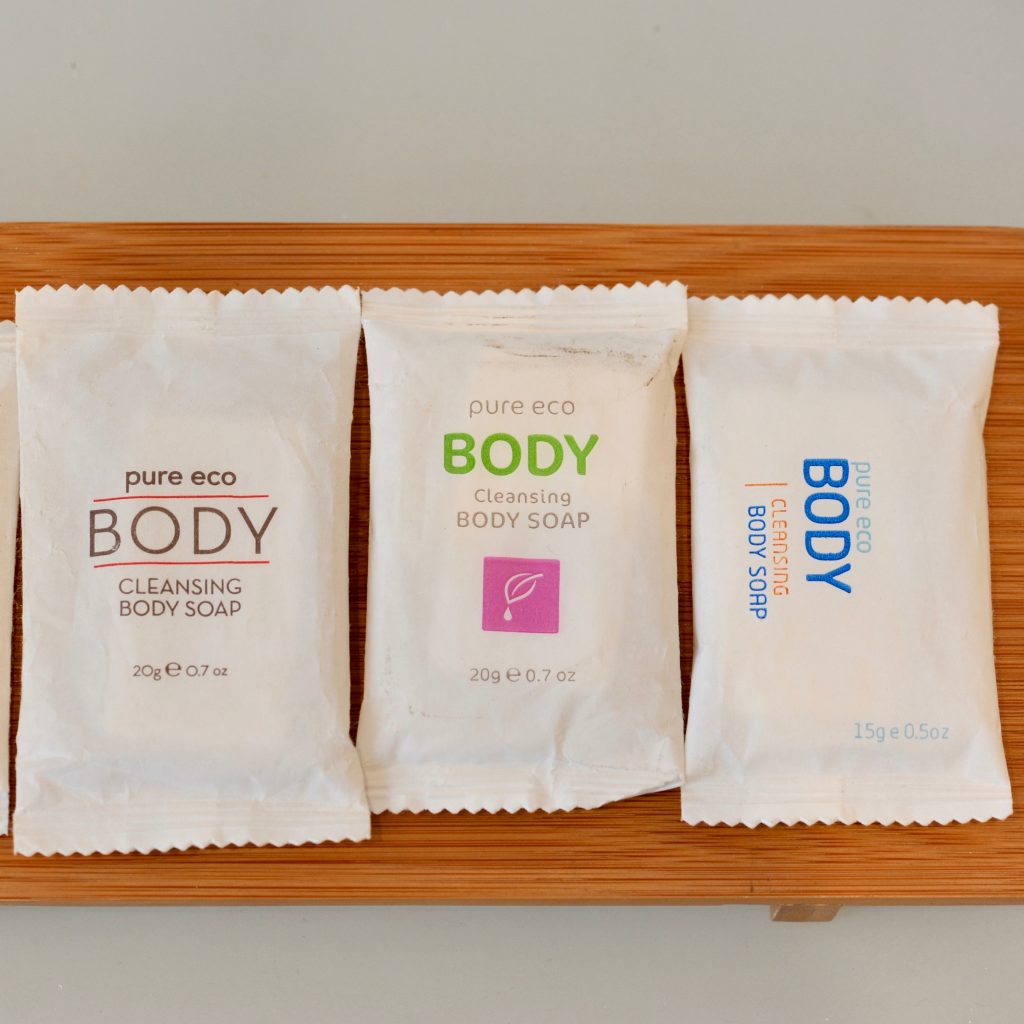 20g body cleansing soap with flow pack